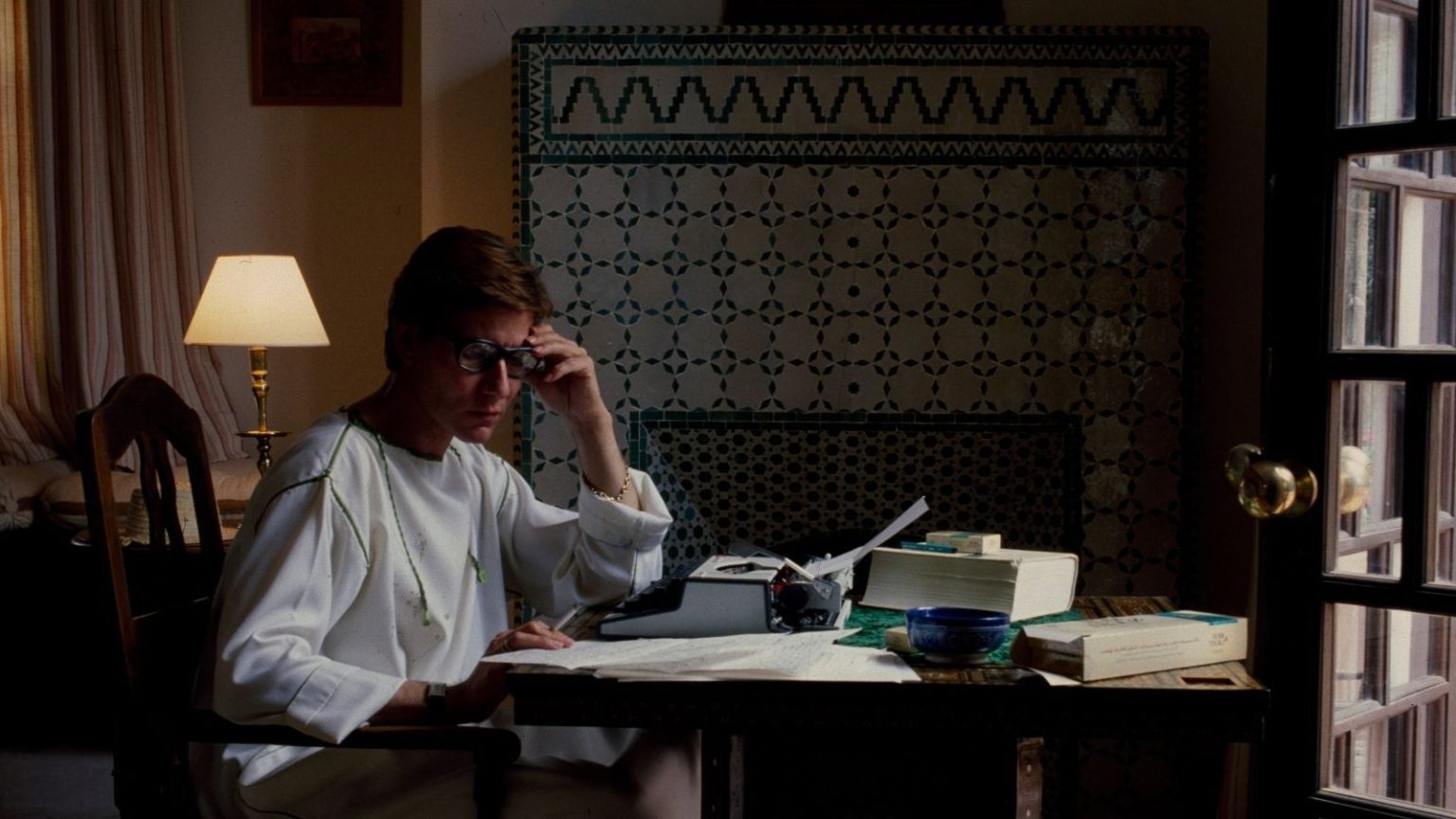Besichtigen Sie Yves St. Laurents 80er-Jahre-Schlafzimmer in Marrakesch ...